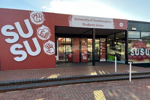 Best Universities for Students' Union 2024 | StudentCrowd Award Winners ...