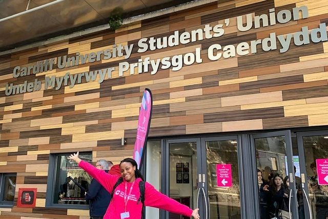 Best Universities for Students' Union 2025 | StudentCrowd Award Winners ...