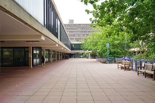 Find a university | StudentCrowd