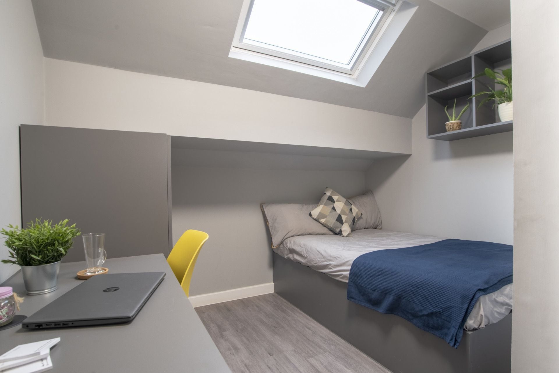 Allen Court Manchester - Request to Reserve for Free 48 Student Reviews ...