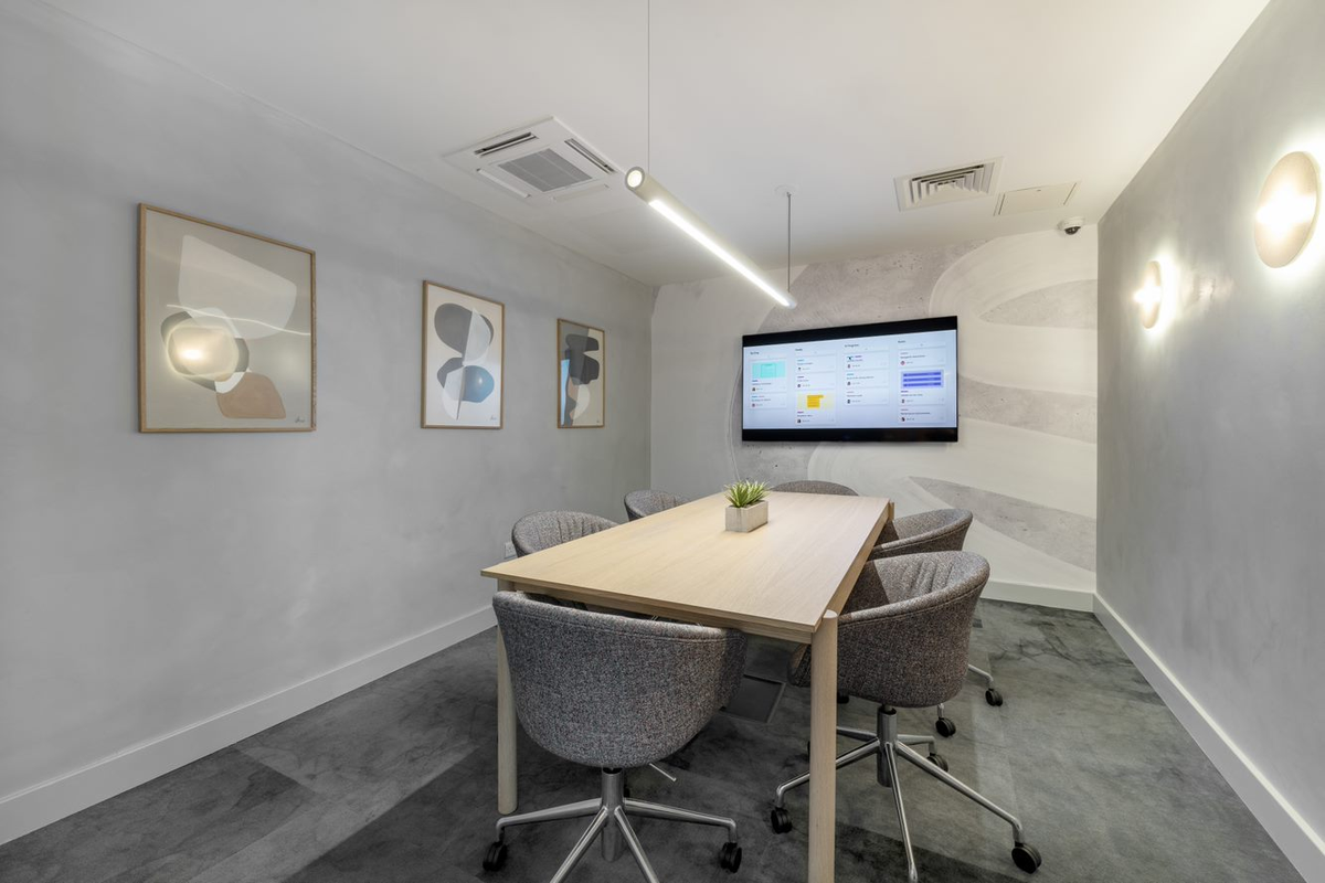 Aster House Belfast - 49 Verified student reviews