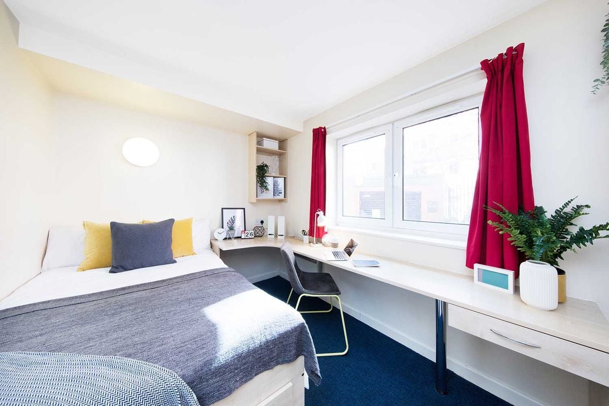 Castle Court Leicester - 120 Verified student reviews