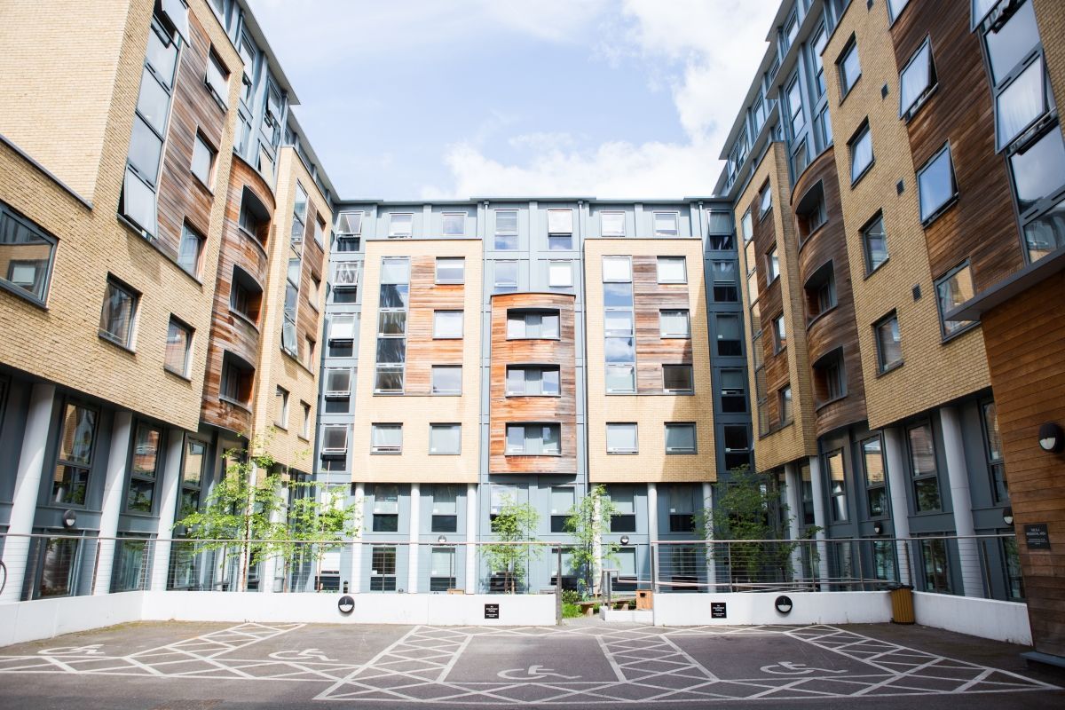 Chapter Islington, Billingsgate - 12 Reviews by Students