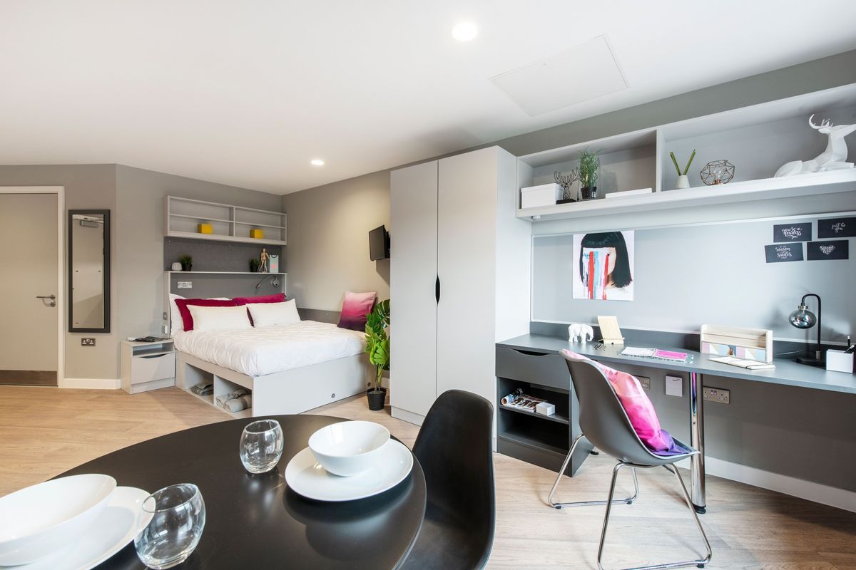 Clifford House, Exeter - 45 Reviews by Students