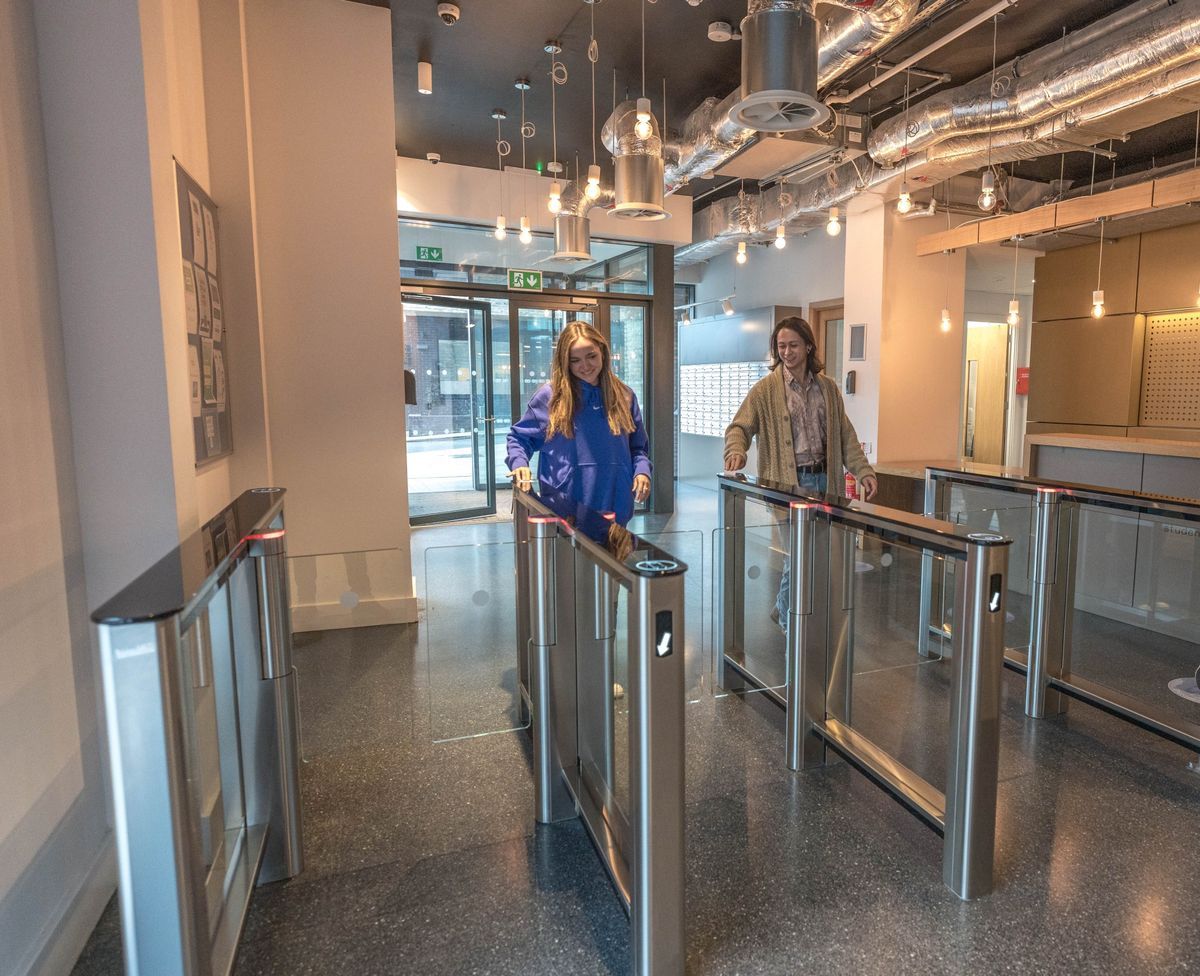 Cork Street, Dublin - 25 Reviews by Students