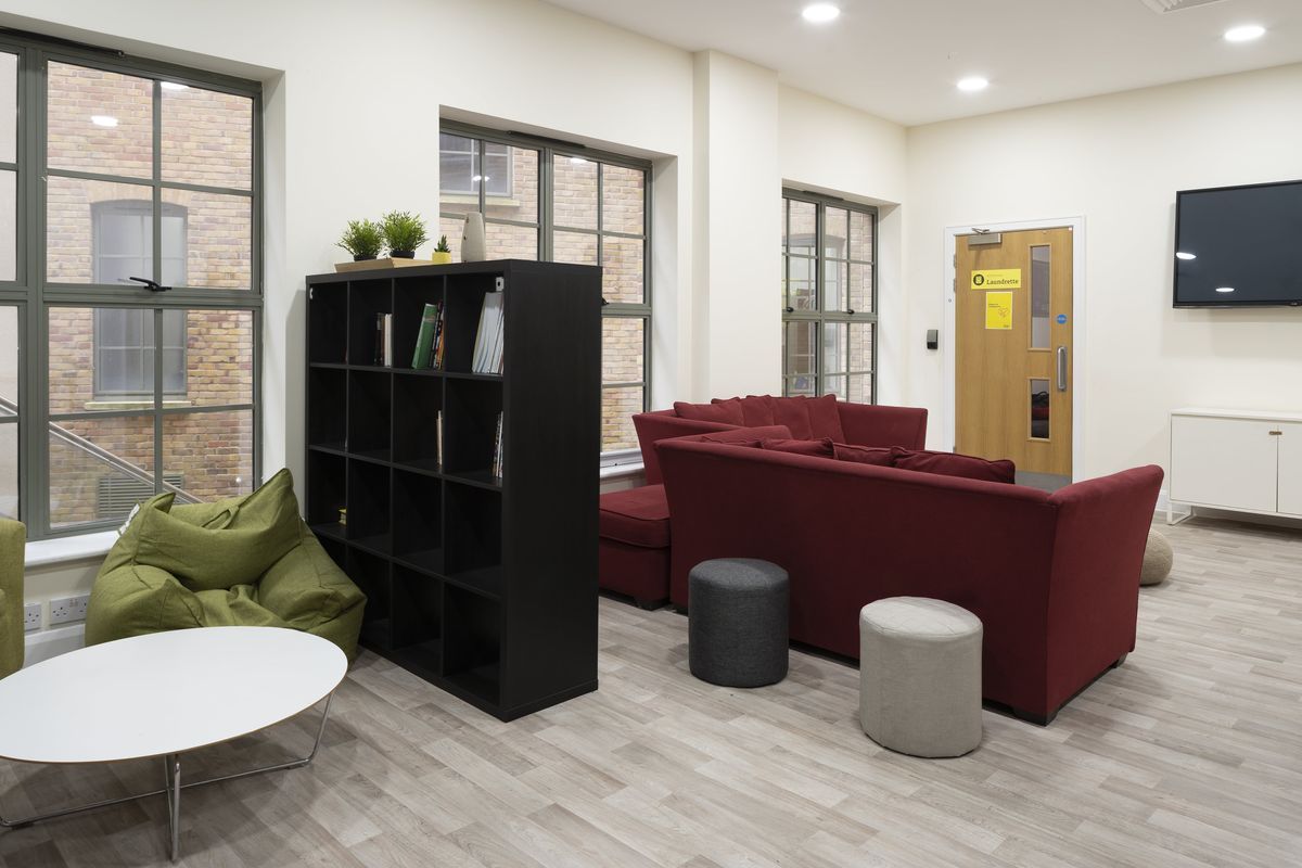 Depot Point, North London - 17 Reviews by Students