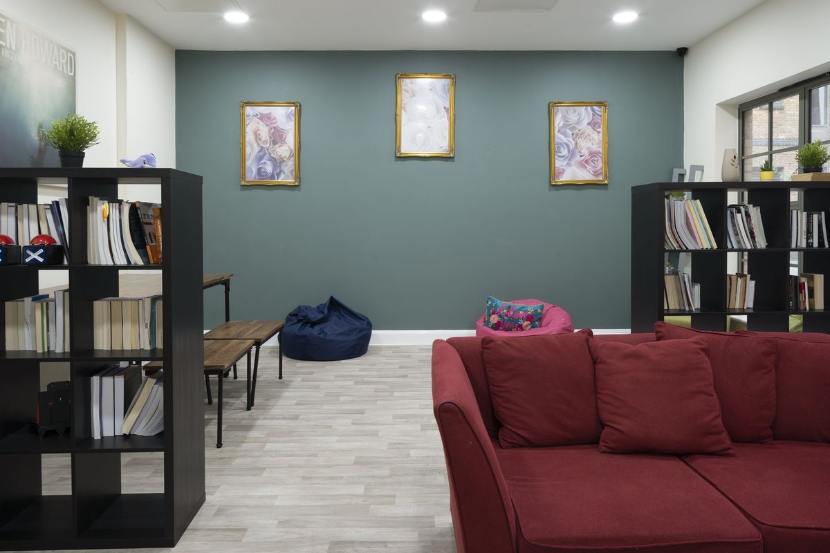 Depot Point, North London - 17 Reviews by Students