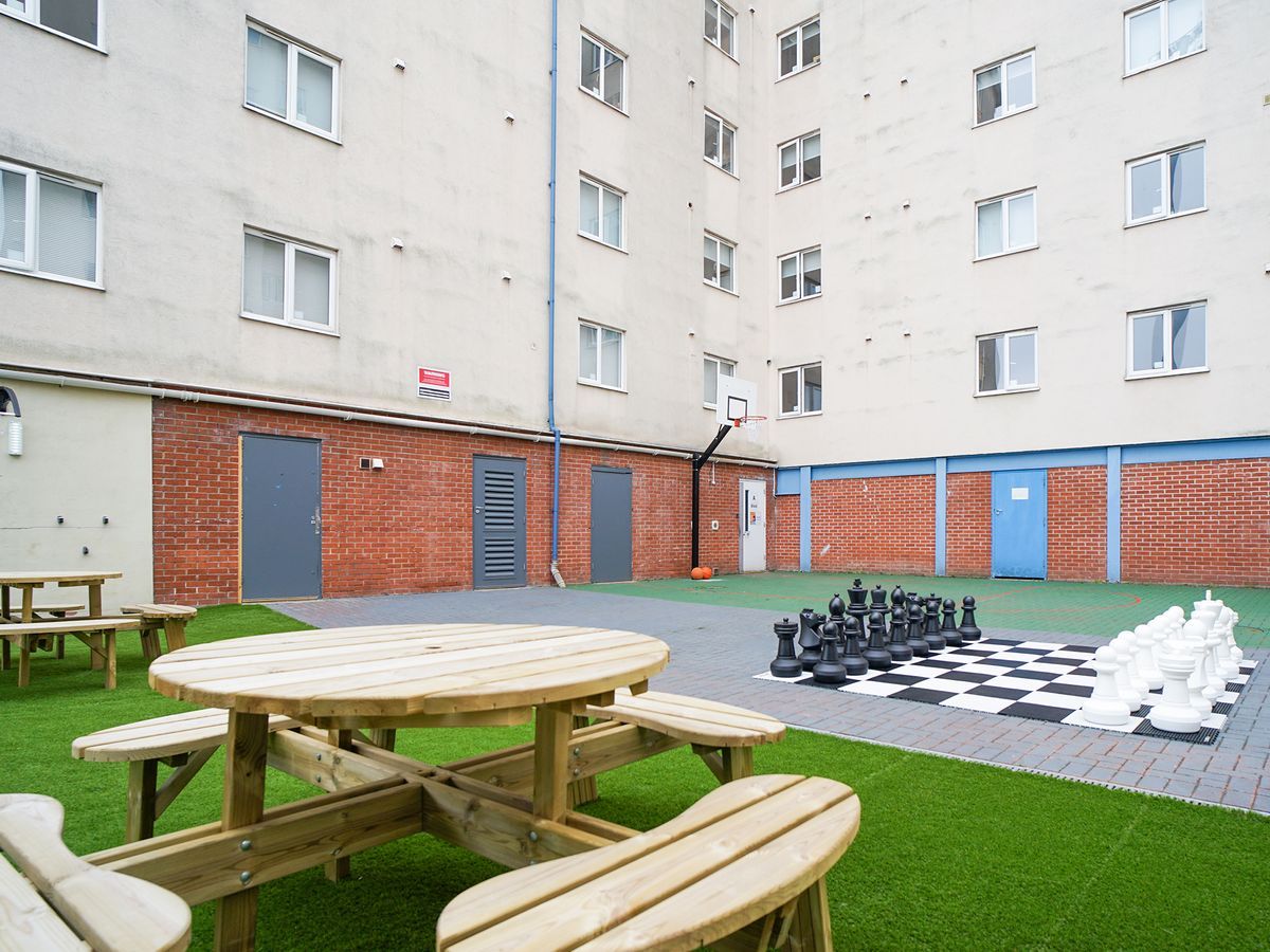 Firhill Court, Glasgow - 88 Reviews by Students