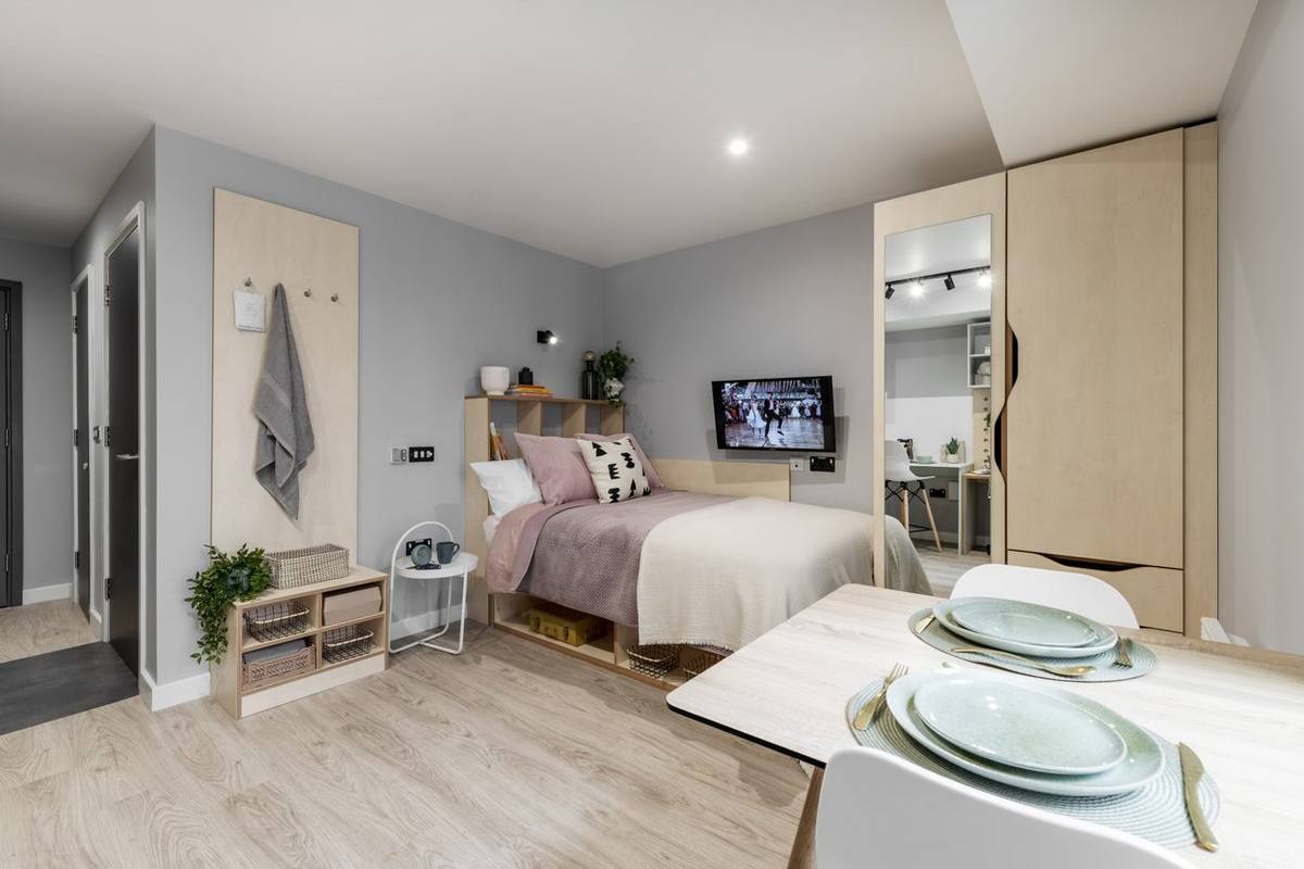 Alma Place, Belfast Reviews by Students