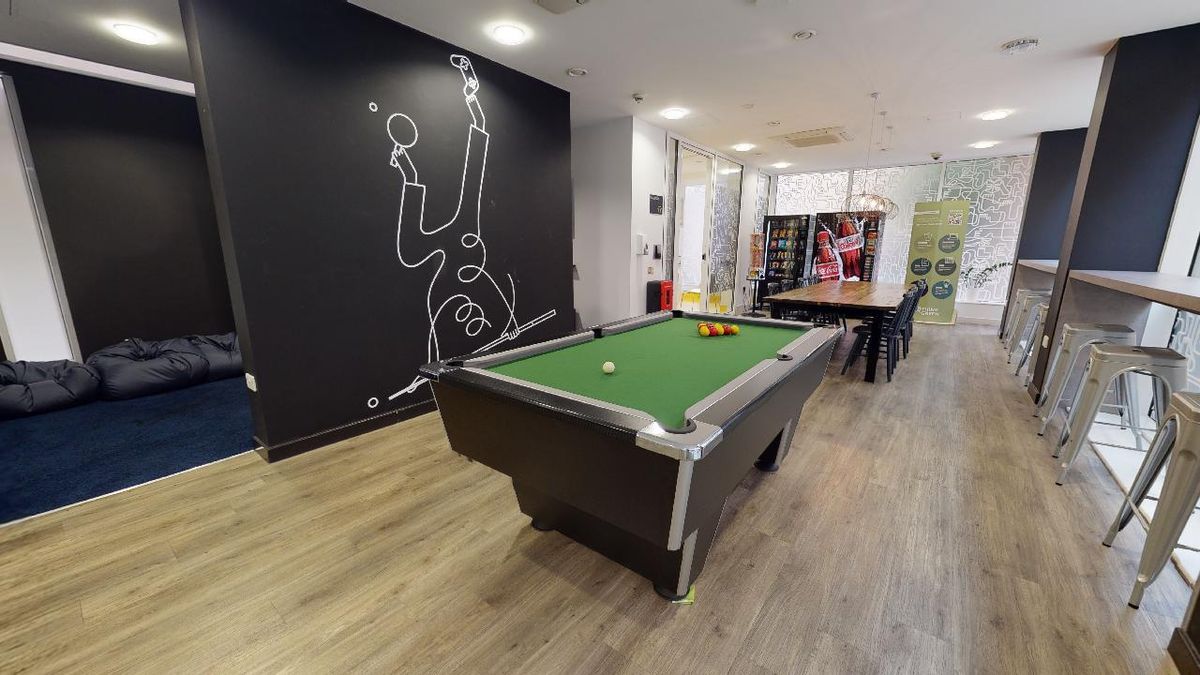 iQ Alice House, Oxford Reviews by Students