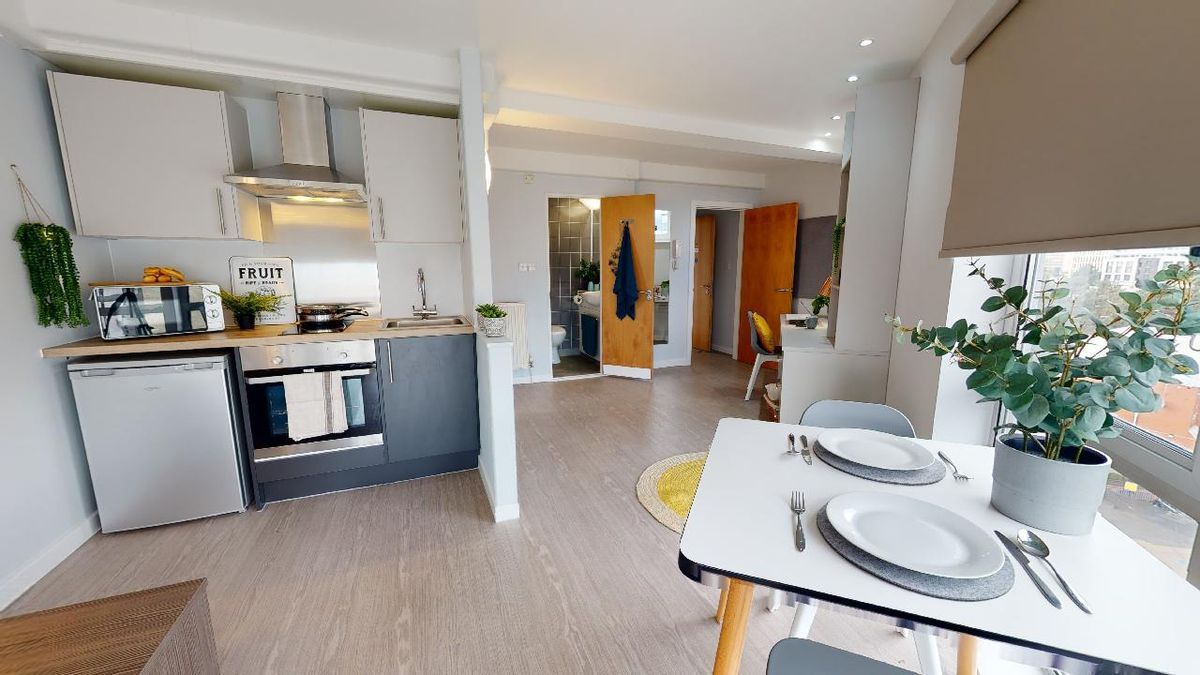 iQ Broderick House Birmingham Verified student reviews