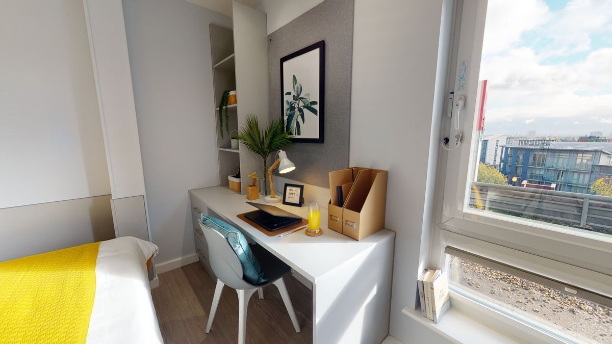 iQ Broderick House, Birmingham Reviews by Students