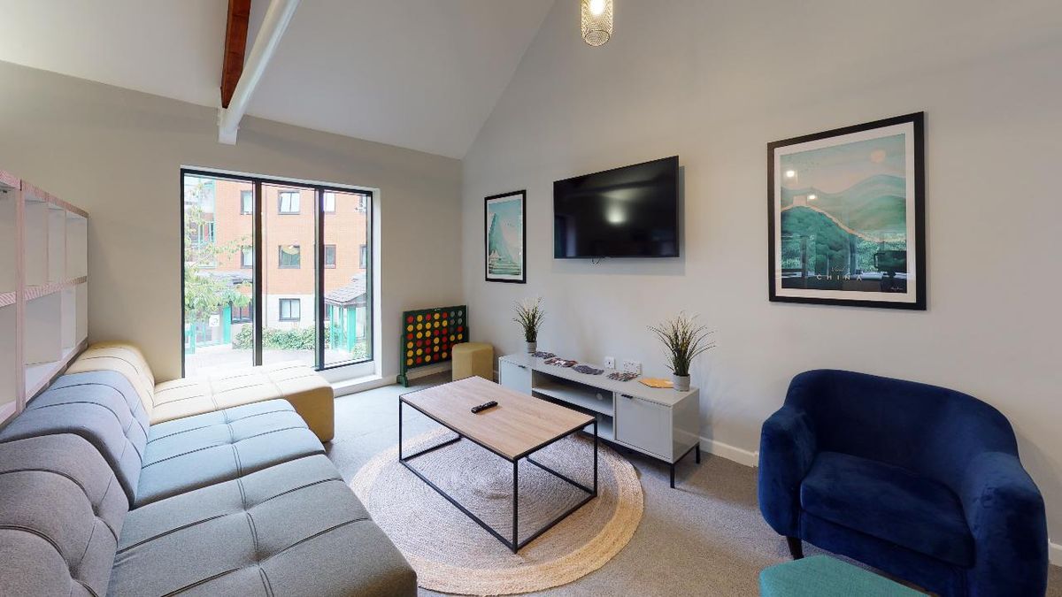 iQ Manchester Gardens, Manchester Reviews by Students