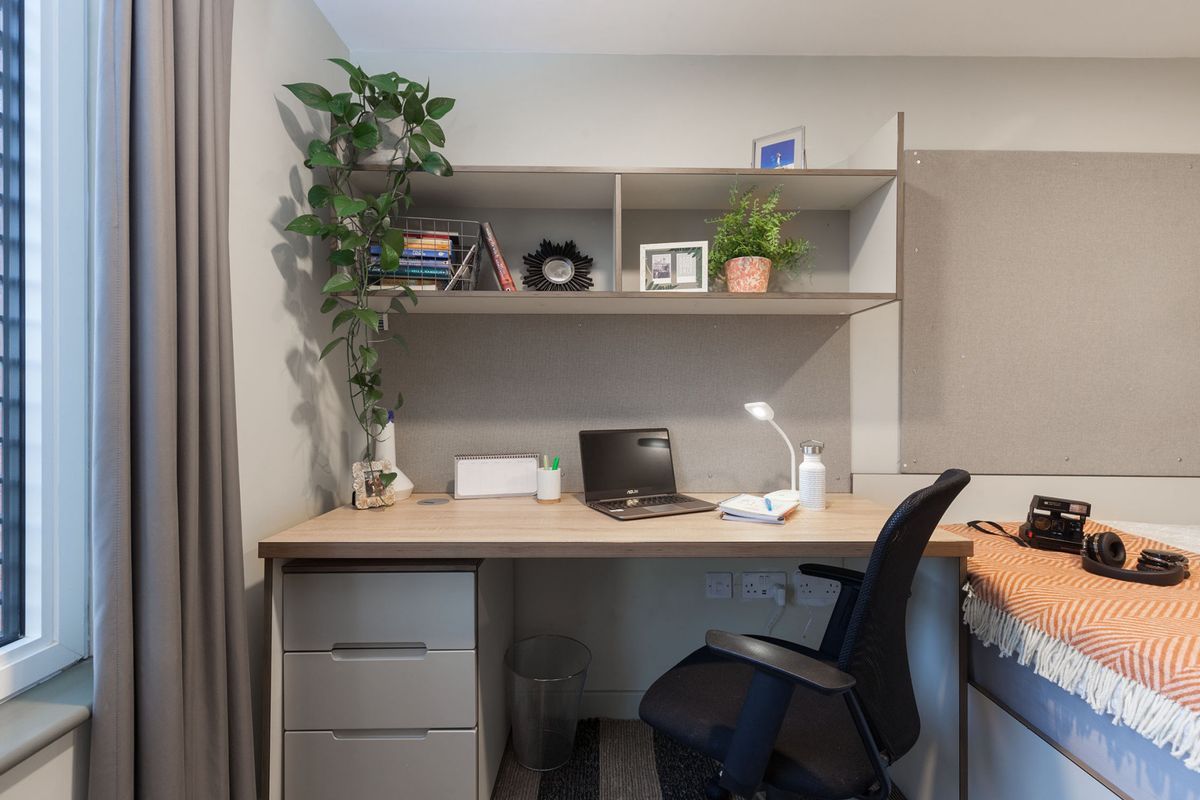 LIV Student Sheffield, Sheffield - 73 Reviews by Students