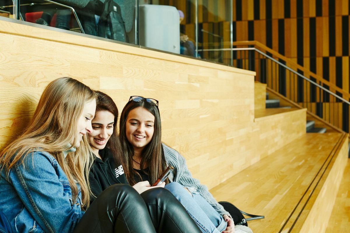 Manchester Metropolitan University Reviews and Ranking