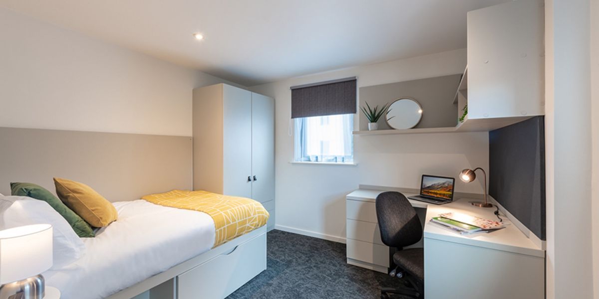 Canvas Manchester, Manchester - 26 Reviews by Students