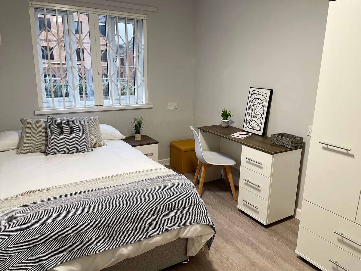 Singer Hall Coventry - 53 Verified student reviews