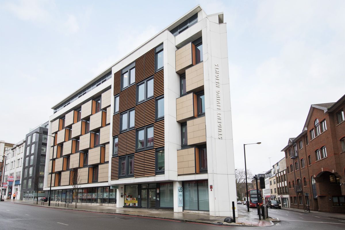 Student Living Heights, East London - 39 Reviews by Students