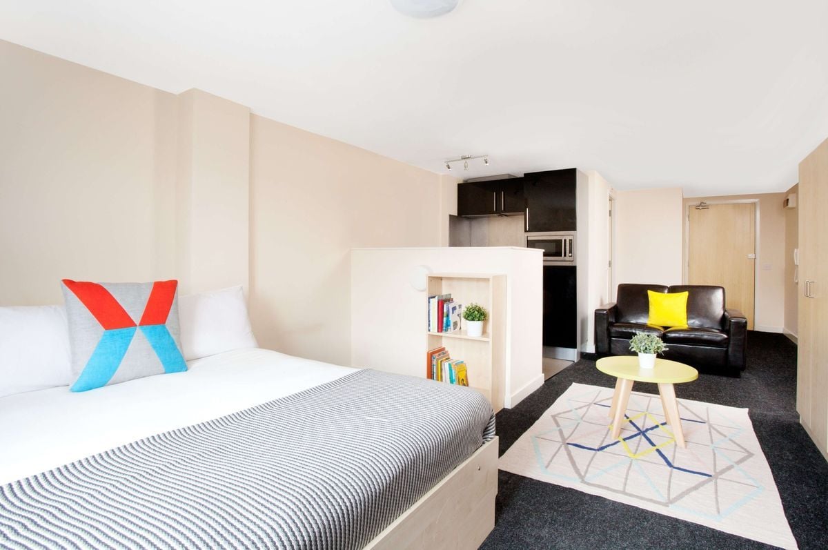 Studio 58 Bristol - 15 Verified student reviews