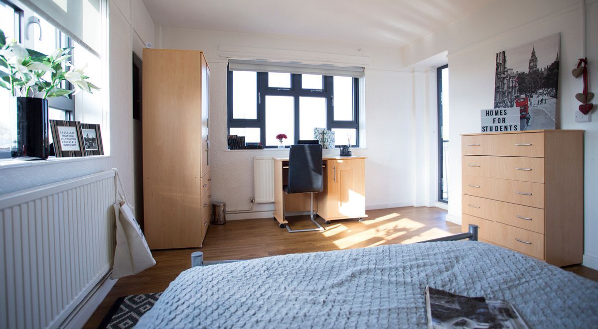 Surrey Quays Landale House, South East London - 30 Reviews by Students