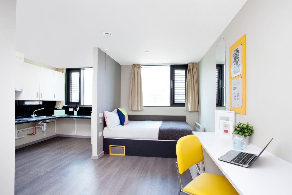 Olympic Way, North London Reviews by Students