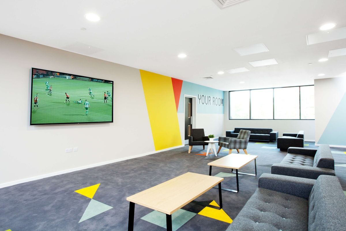Olympic Way, North London Reviews by Students