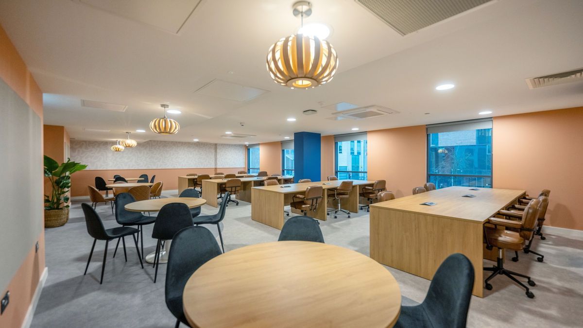 The Edge Belfast - 28 Verified student reviews