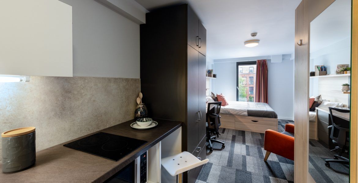 The Electra Liverpool - 25 Verified student reviews