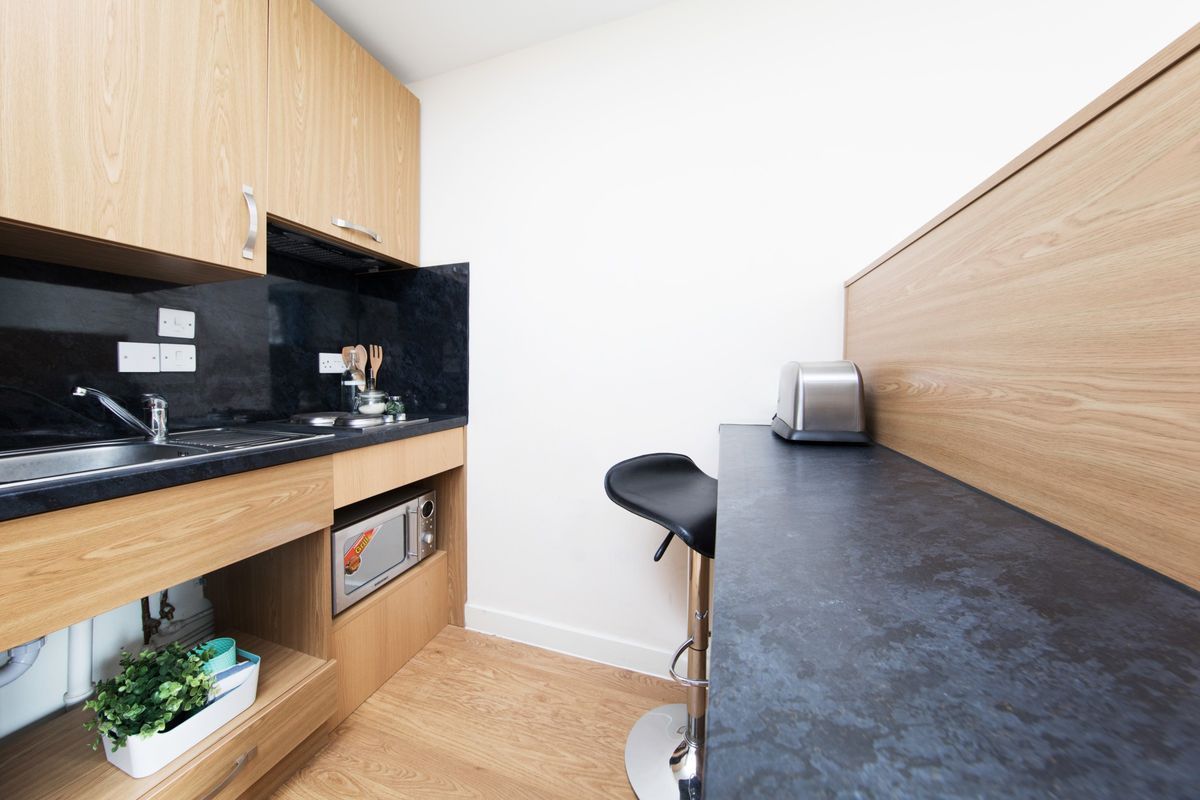 Thurso Street, Glasgow - 26 Reviews by Students