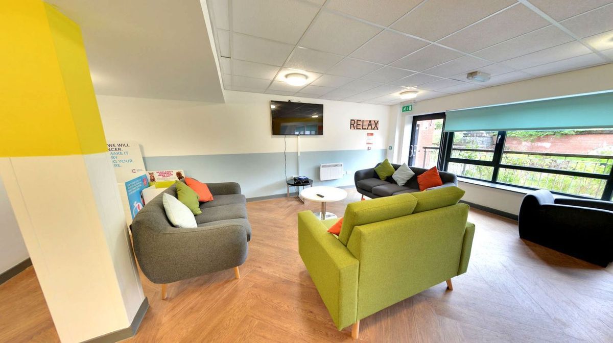 Thurso Street, Glasgow - 26 Reviews by Students