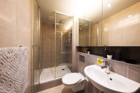 Adam Street Gardens, Cardiff - 36 Reviews by Students