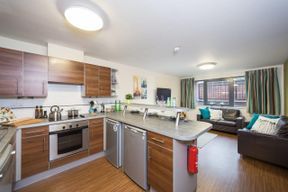 Aspect 3 Sheffield - 3 Verified student reviews
