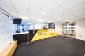 Mill Point, Manchester - 17 Reviews by Students