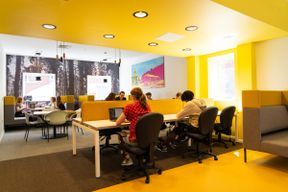 Broadgate Park Nottingham - 299 Verified student reviews