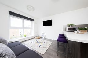 Cambrian Point, Cardiff - 67 Reviews by Students