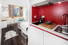 Chapter Aldgate East London - 3 Verified student reviews