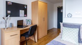 Danesgate House Lincoln - 161 Verified student reviews