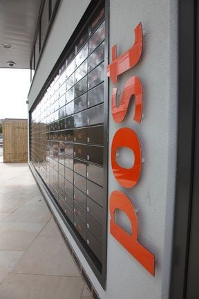 Mackinder Hall Reading - 91 Verified student reviews