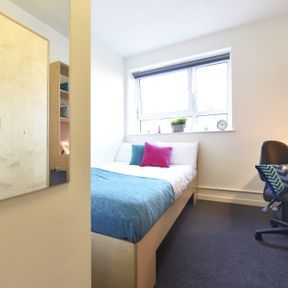 Raymont Hall South East London - 18 Verified student reviews