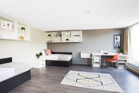 Salisbury Court Edinburgh - 37 Verified student reviews