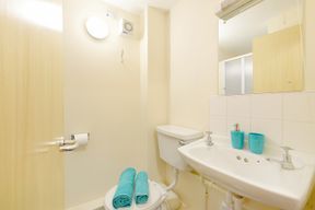 Snowdon Hall Wrexham - Request to Reserve for Free 62 Student Reviews ...