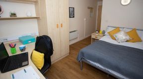 Park View Manchester - 49 Student Reviews | StudentCrowd