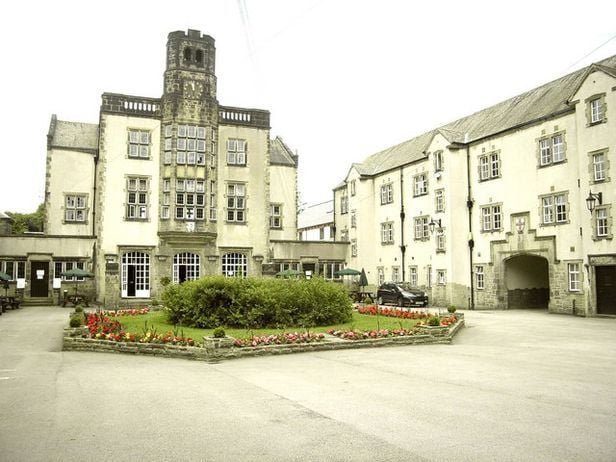 Devonshire Hall Leeds - 65 Student Reviews | StudentCrowd