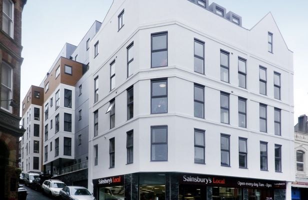 Frobisher House Plymouth - 32 Verified student reviews
