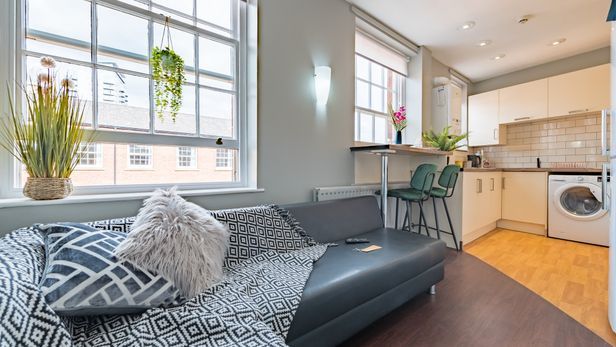Alexander Court Leeds - 0 Verified student reviews