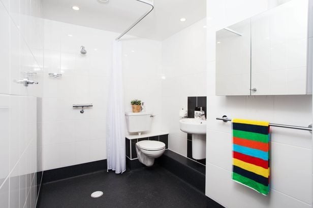 Angel Lane South East London - 600 Student Reviews | StudentCrowd