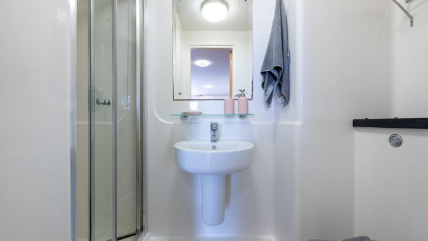 Athena Hall Ipswich - 82 Verified student reviews