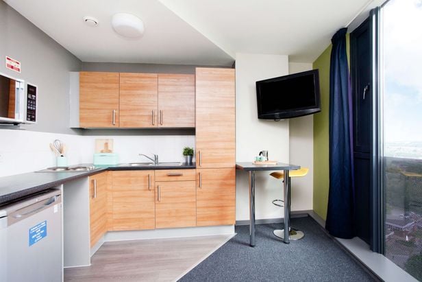 Broadcasting Tower Leeds - 39 Verified student reviews