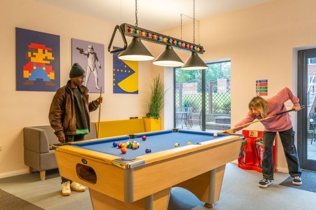 Broadgate Park Nottingham - 203 Verified student reviews