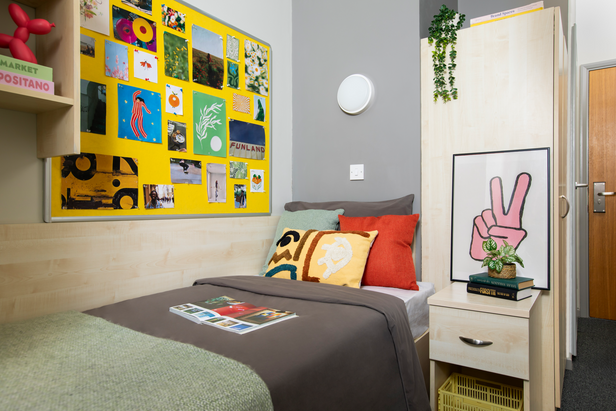 Chantry Court Bristol - 29 Verified student reviews
